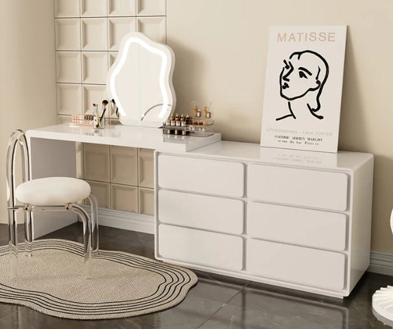 Redefine Your Space with these Sleek and Chic Dressing Tables! – Rit ...